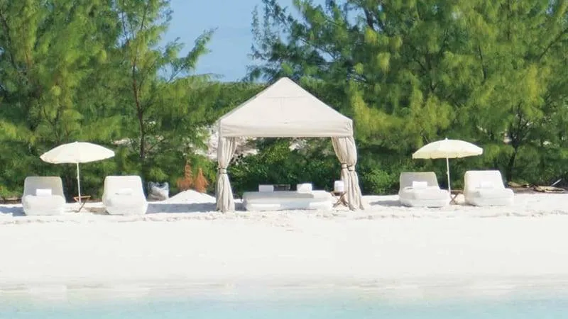 The Ultimate Superyacht Beach Party Set Up